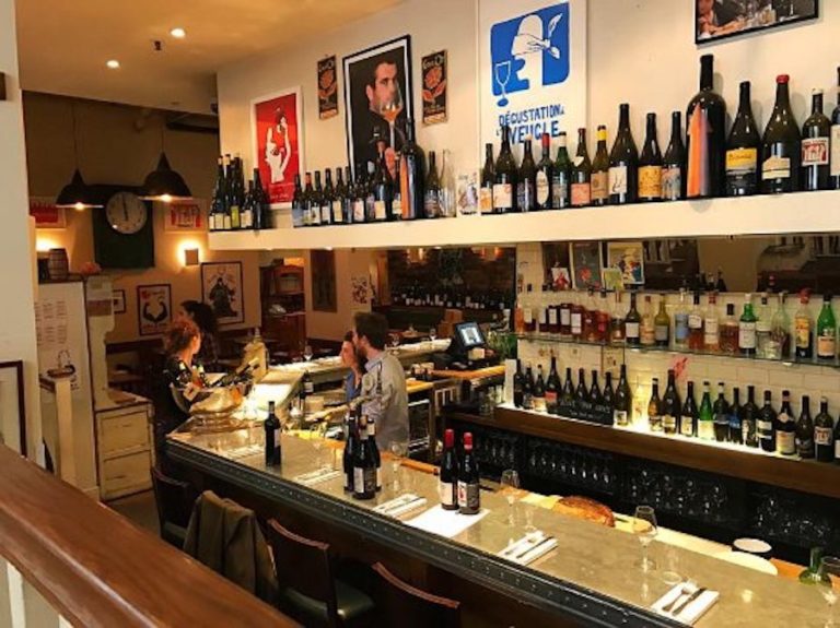 Londonski vinski bar Terroirs na čaše toči manje vina od zagrebačkog ...