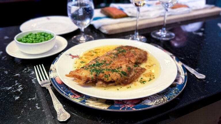 Morska riba ne mora se pripremati na ulju. Escoffier navodi najmanje 69 ...