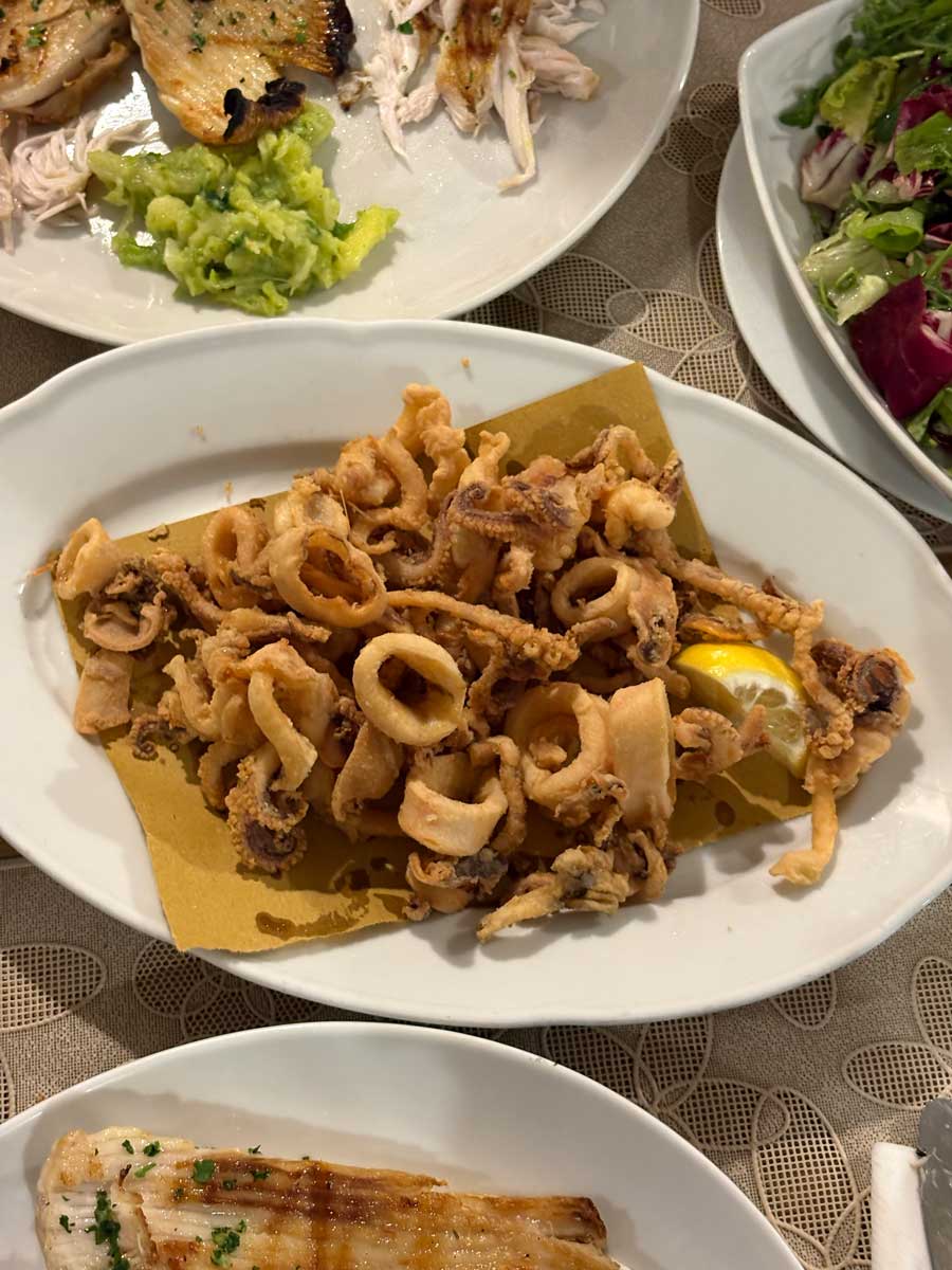 Usprkos uhićenju suvlasnice. Mala riba u Matuljima danas je bila puna